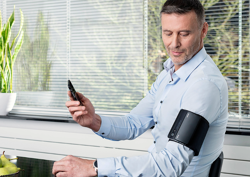 Smartwatch Blood Pressure Alerts: What They Mean and What to Do Next ...